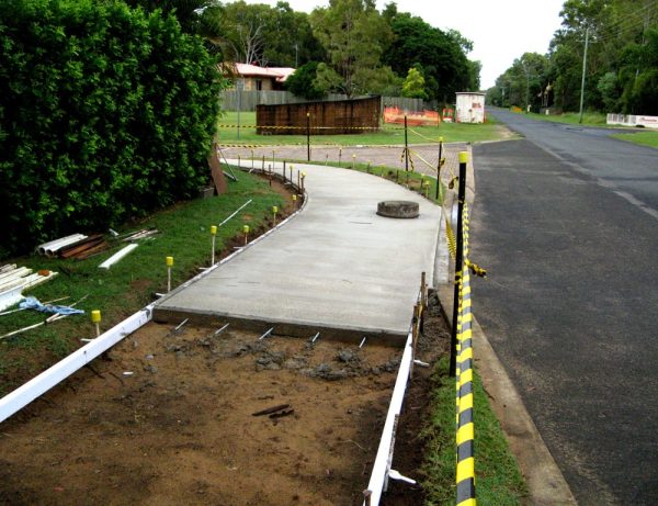 What Are the Cost Factors for Constructing Concrete Footpaths ...